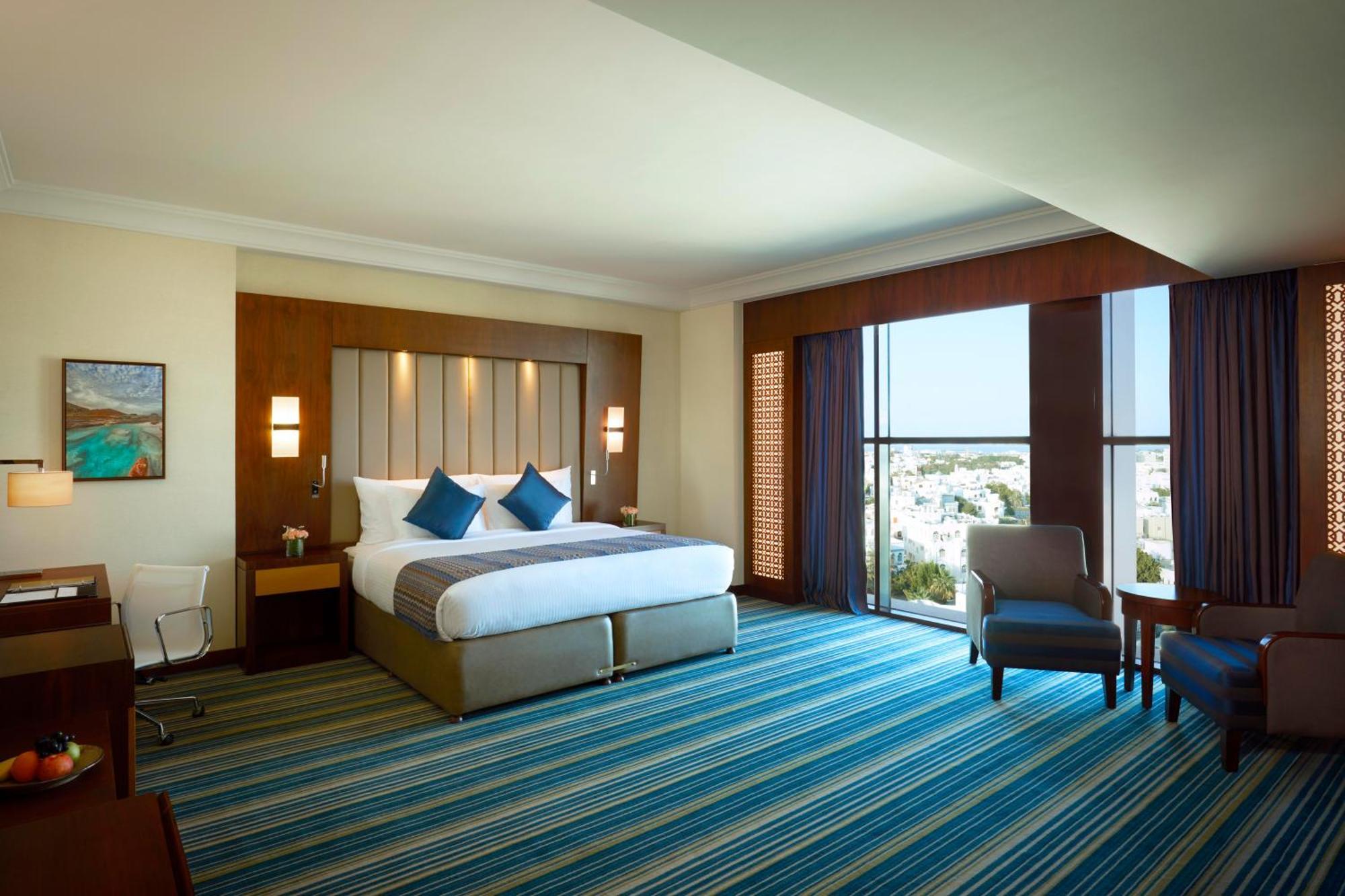 ROYAL TULIP HOTEL MUSCAT | 5-STAR ACCOMMODATION WITH SEA VIEW